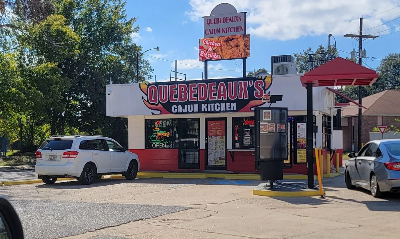 Choose Your Location | Quebedeaux's Cajun Café